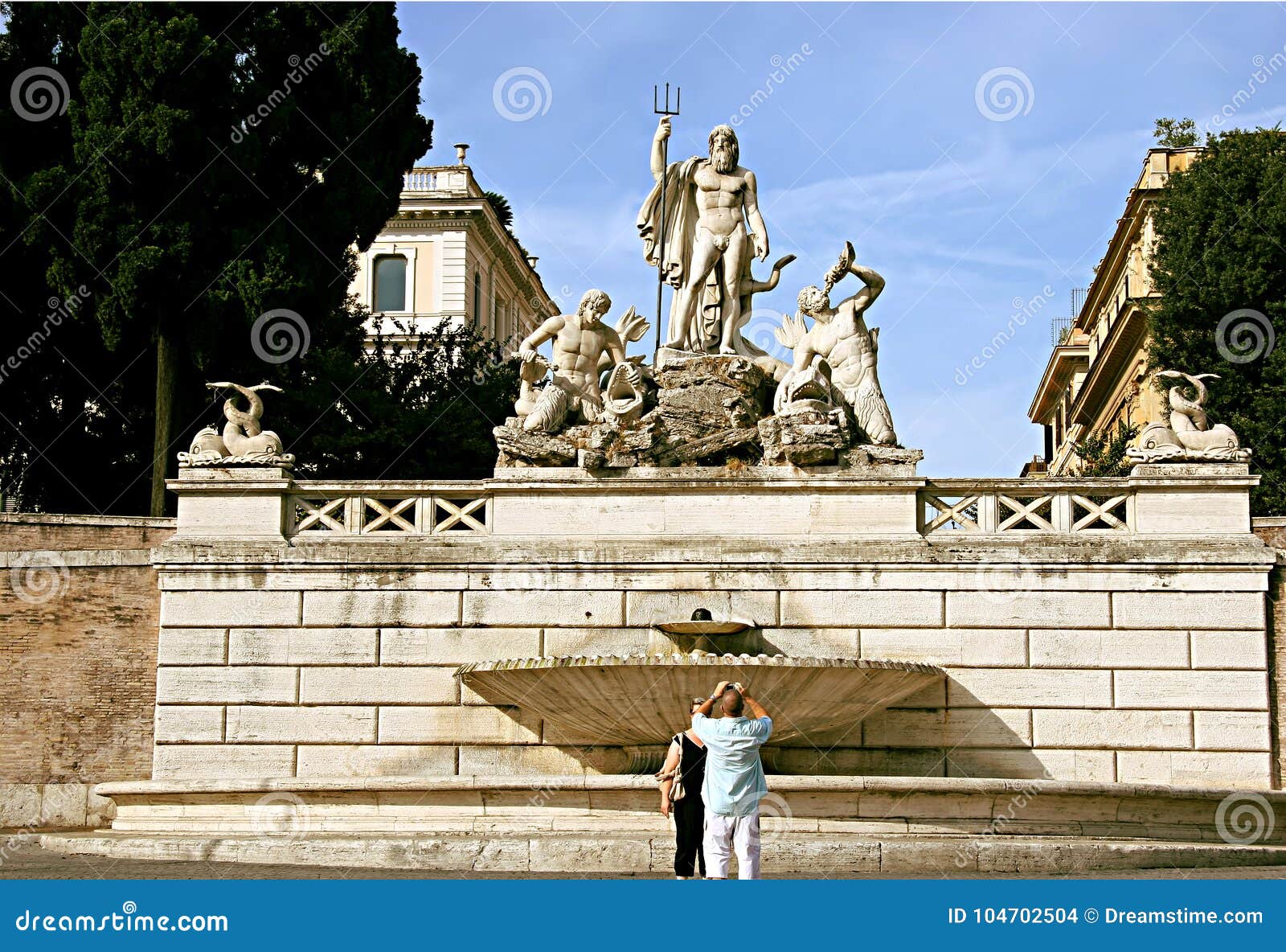 Estatua de Neptuno en Roma imagen de archivo editorial. Imagen de lugar ... Estatua de Neptuno en Roma imagen de archivo editorial. Imagen de lugar ...