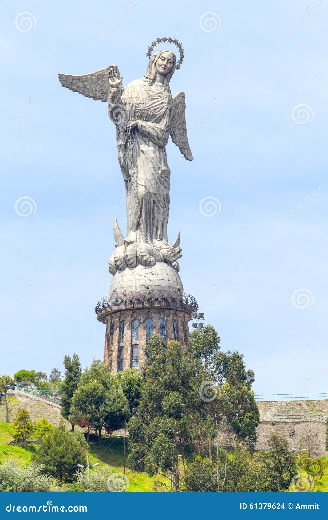 Estatua De Panecillo En Quito Ecuador Foto de archivo - Imagen de claro ...