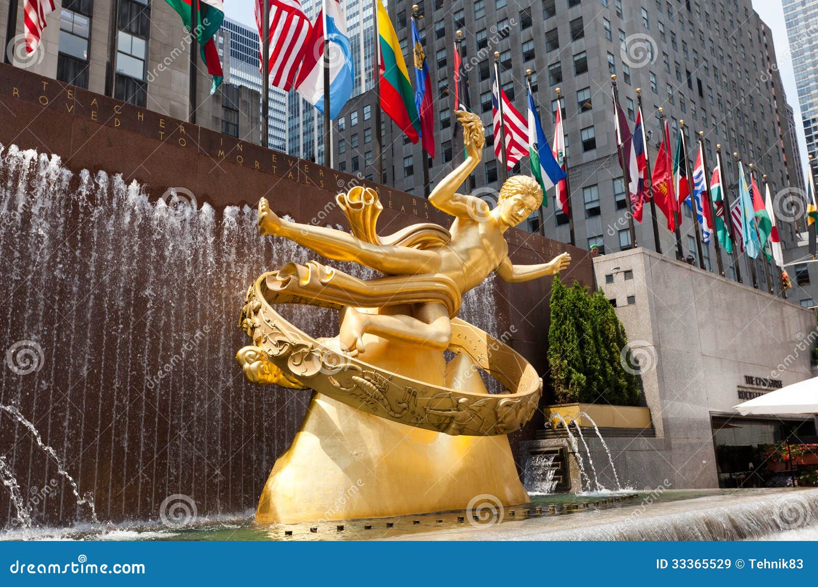 . Estatua De PROMETHEUS En El Centro De Rockefeller Imagen de archivo ...