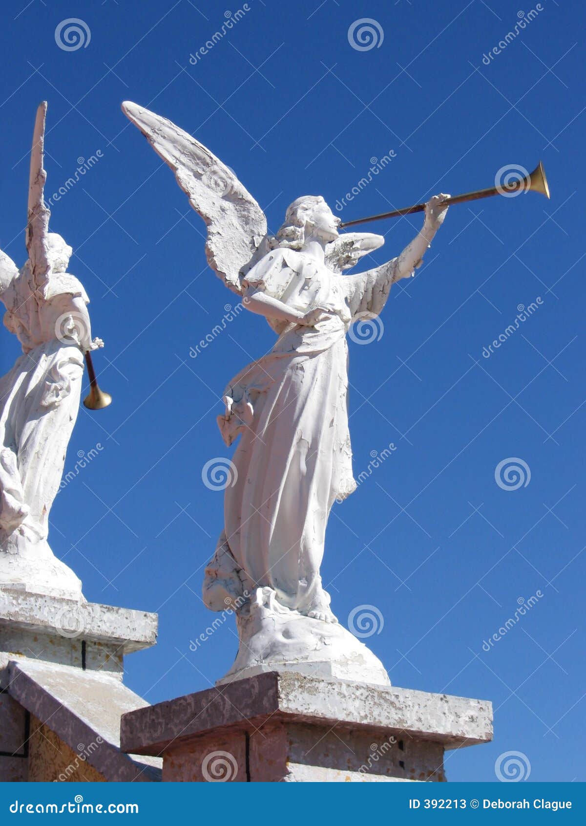 Estatua del ángel imagen de archivo. Imagen de arte, instrumento - 392213