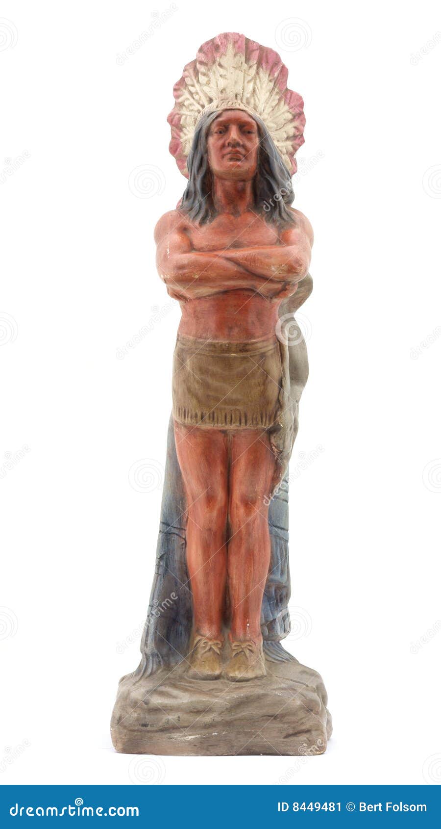 Estatua del jefe indio imagen de archivo. Imagen de brazos - 8449481