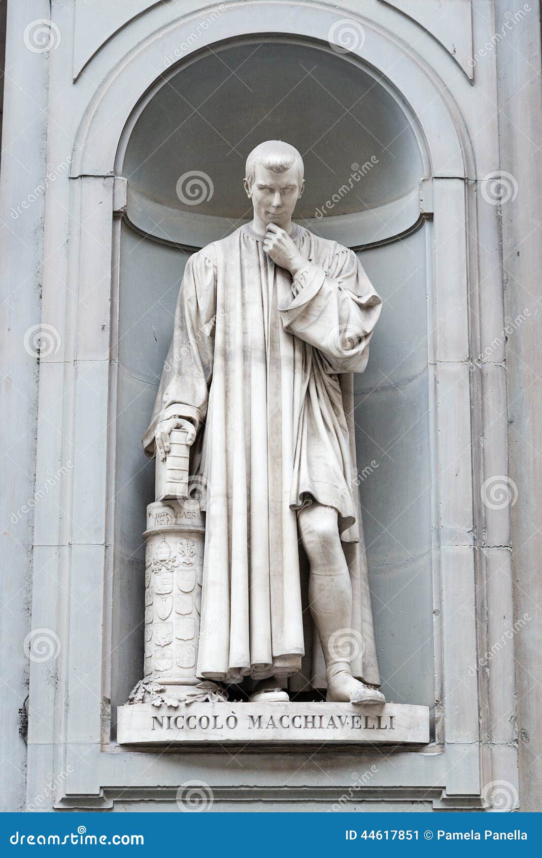 Estatua Del ² Macchiavelli De NiccolÃ Imagen de archivo - Imagen de ...