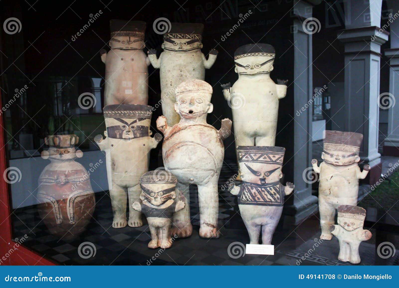 Estatuas de los incas foto de archivo editorial. Imagen de viejo - 49141708