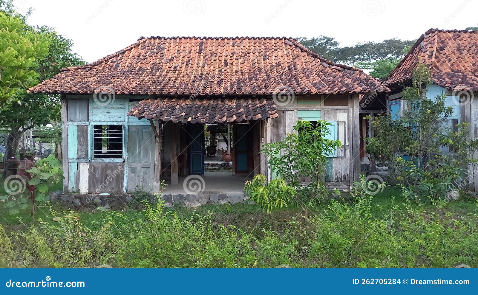 Este Es Un Viejo Tipo De Casa En Java Indonesia. Foto de archivo ...