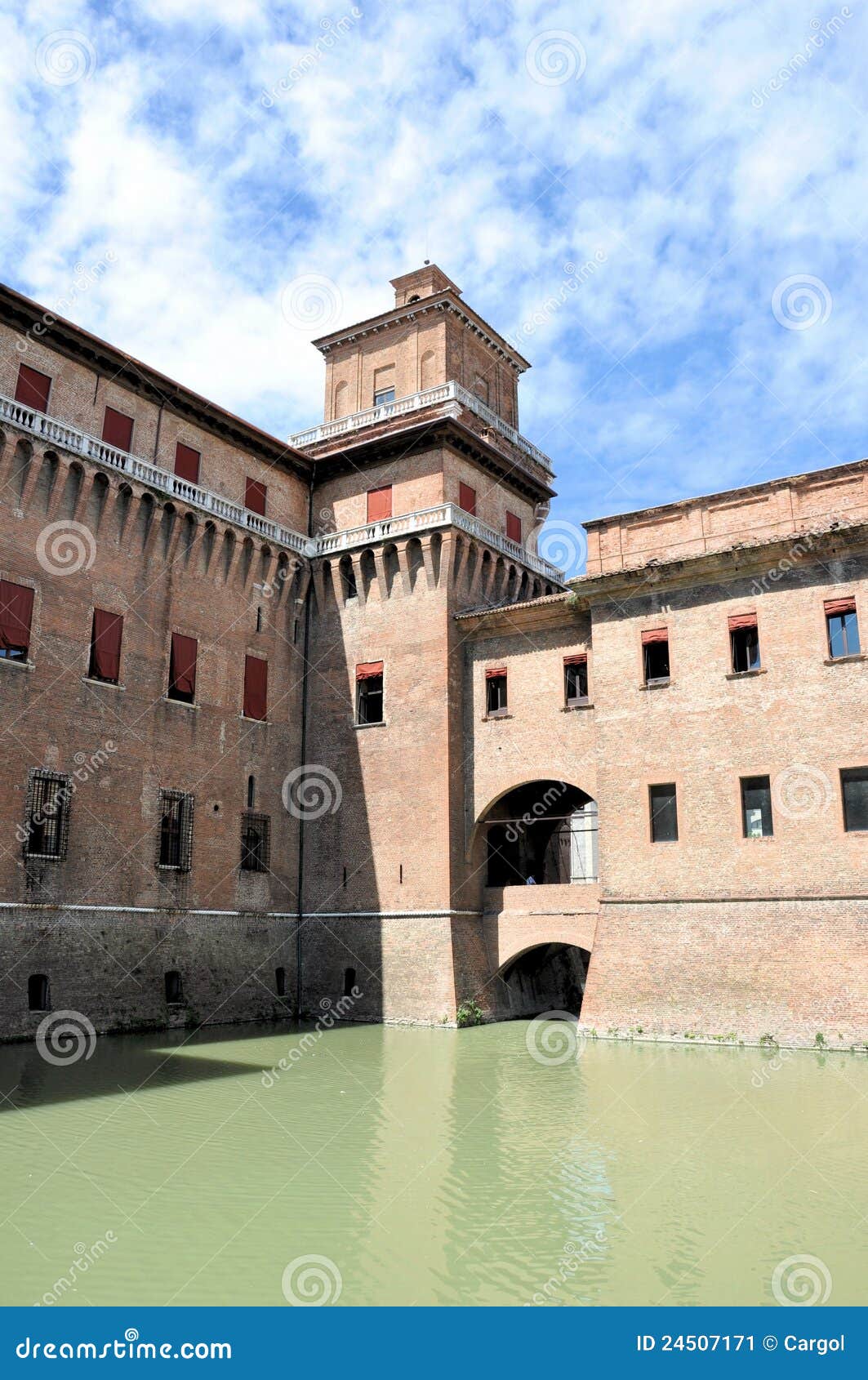 Estence Castle, Ferrara stock image. Image of destination - 24507171