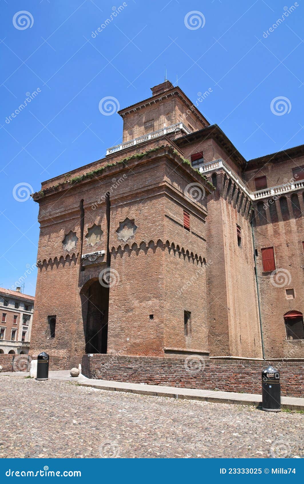 Estense Castle. Ferrara. Emilia-Romagna. Italy Stock Image - Image of ...