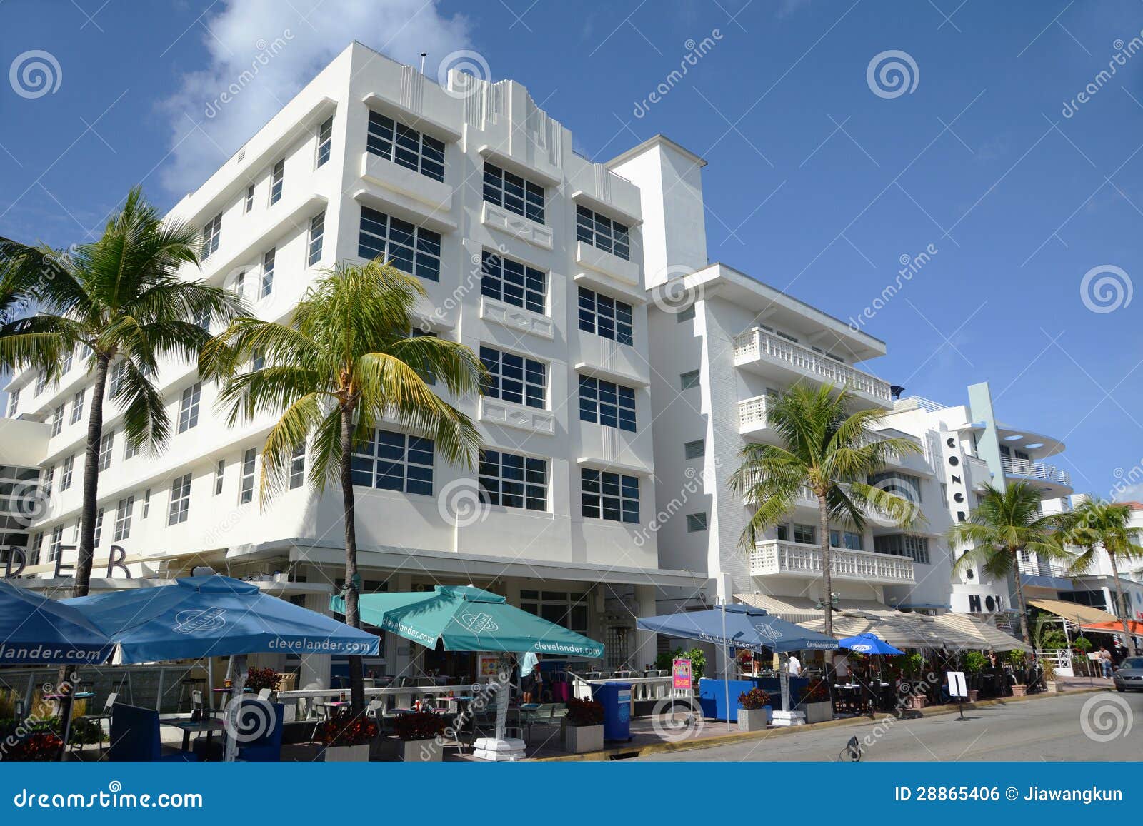Estilo Clevelander Do Art Deco Em Miami Beach Foto Editorial - Imagem ...