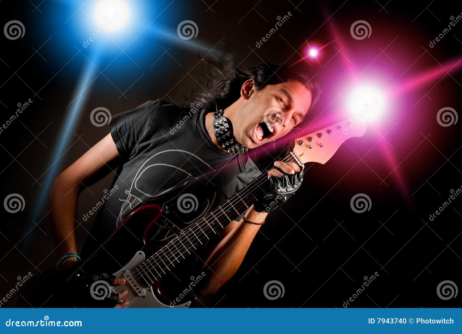 Estrella del rock foto de archivo. Imagen de roca, concierto - 7943740