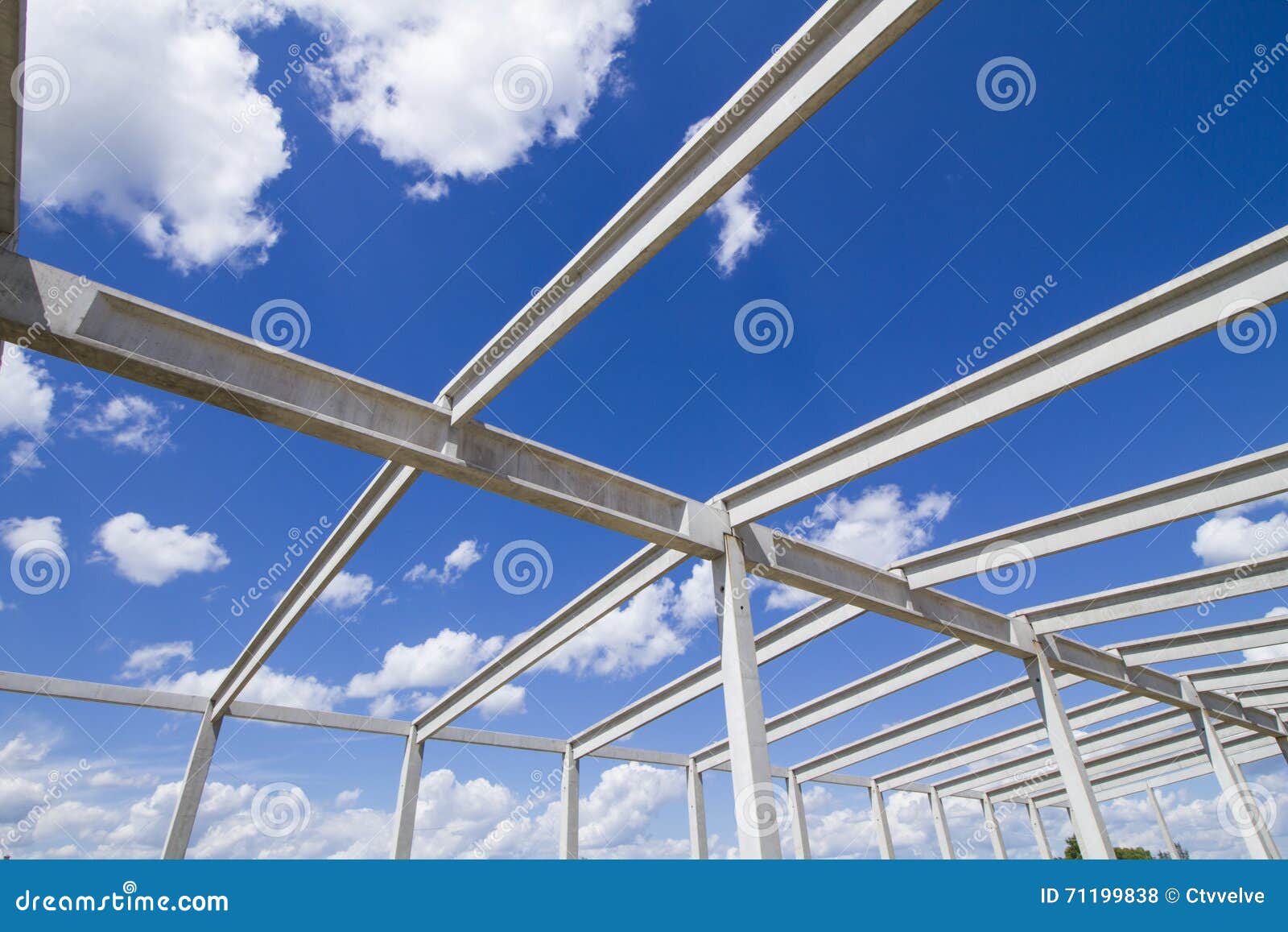 Estructura de las vigas foto de archivo. Imagen de cruz - 71199838