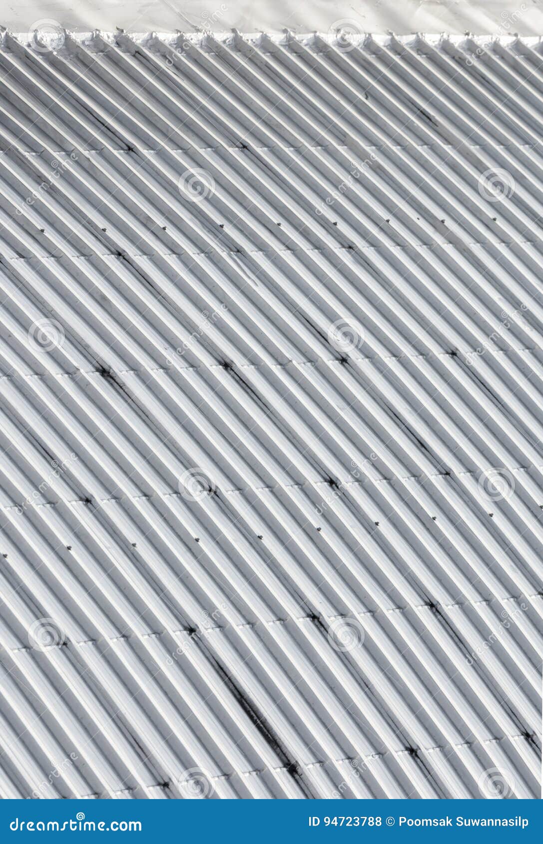 Estructura De Techumbre De La Hoja De Metal Del Edificio Foto de ...