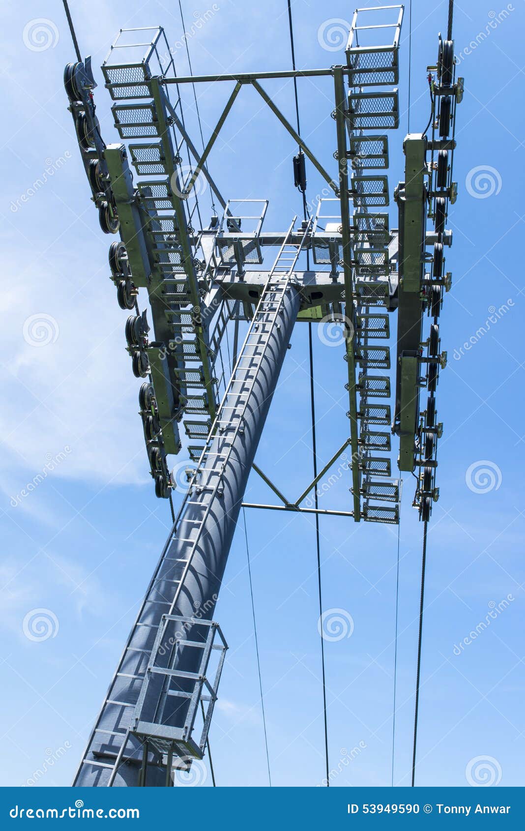Estructura del cable foto de archivo. Imagen de torre - 53949590
