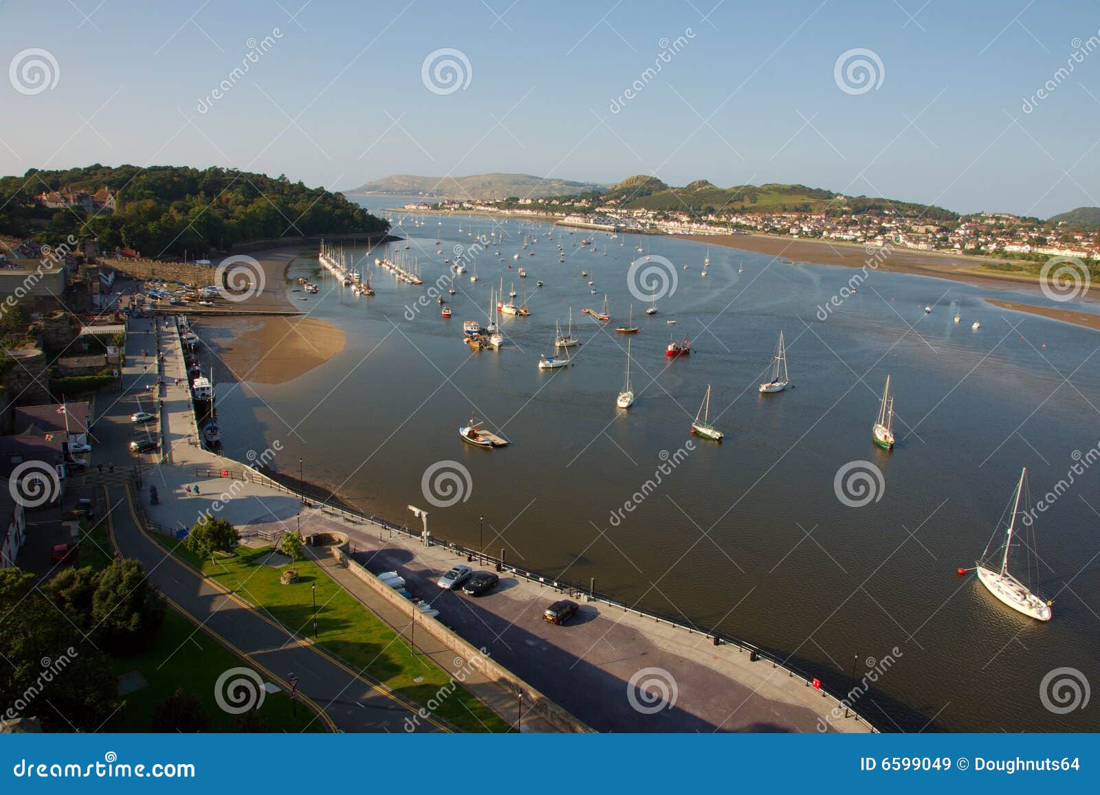 Estuary in Conwy, North Wales Stock Image - Image of turquoise, clear ...