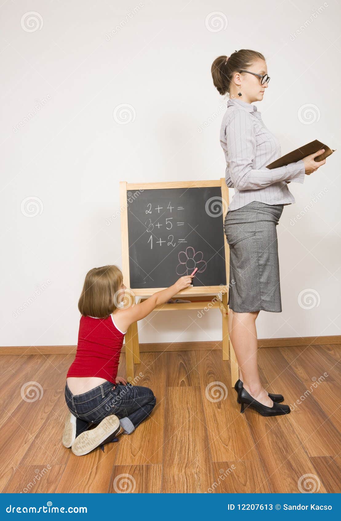 Estudiante descuidado imagen de archivo. Imagen de aula - 12207613