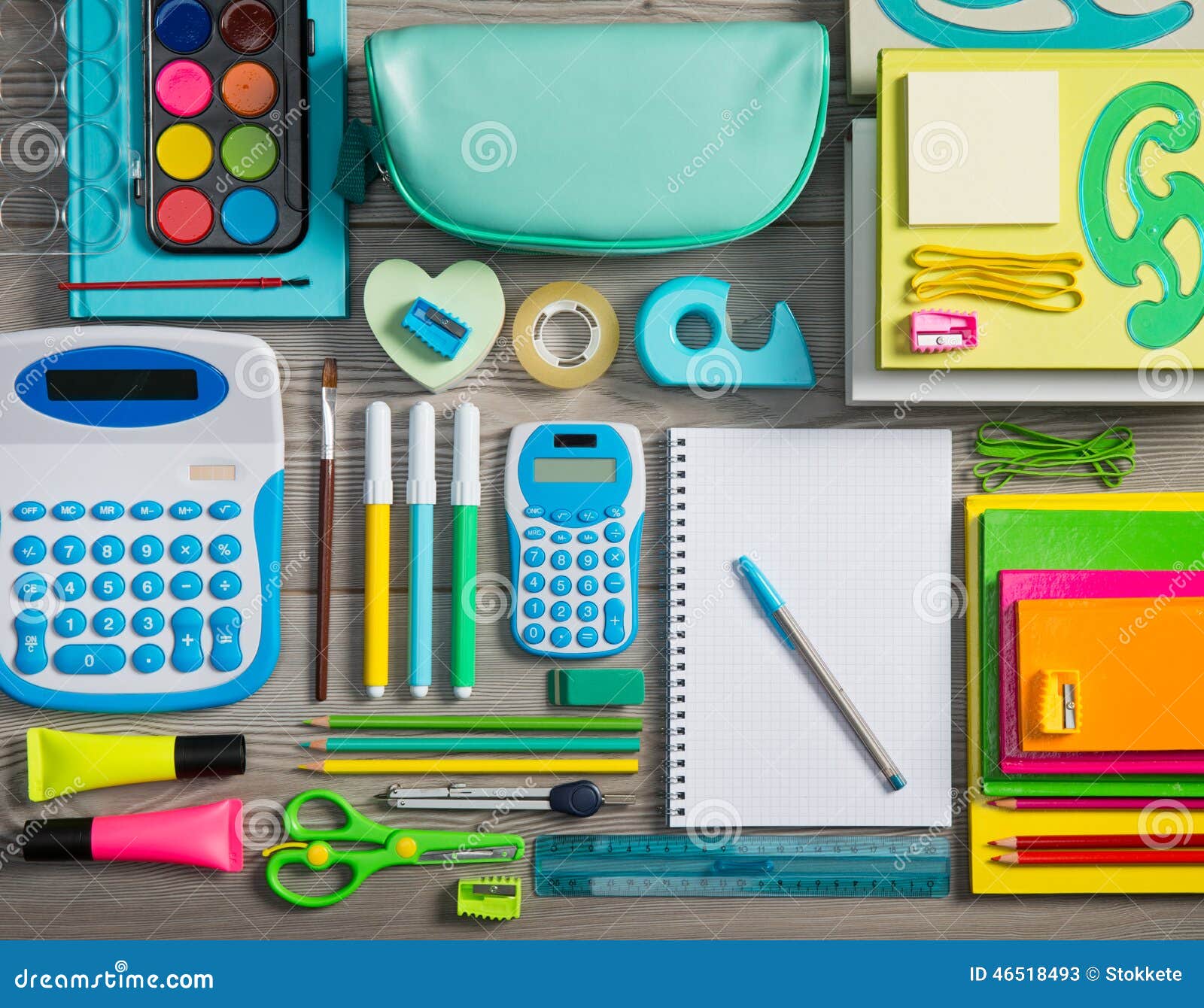 Estudiante ordenado imagen de archivo. Imagen de escritorio - 46518493