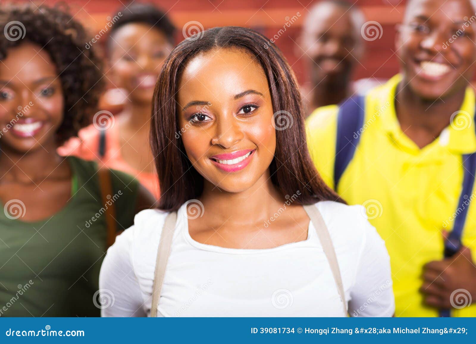 Estudiantes Universitarios Afroamericanos Foto de archivo - Imagen de ...