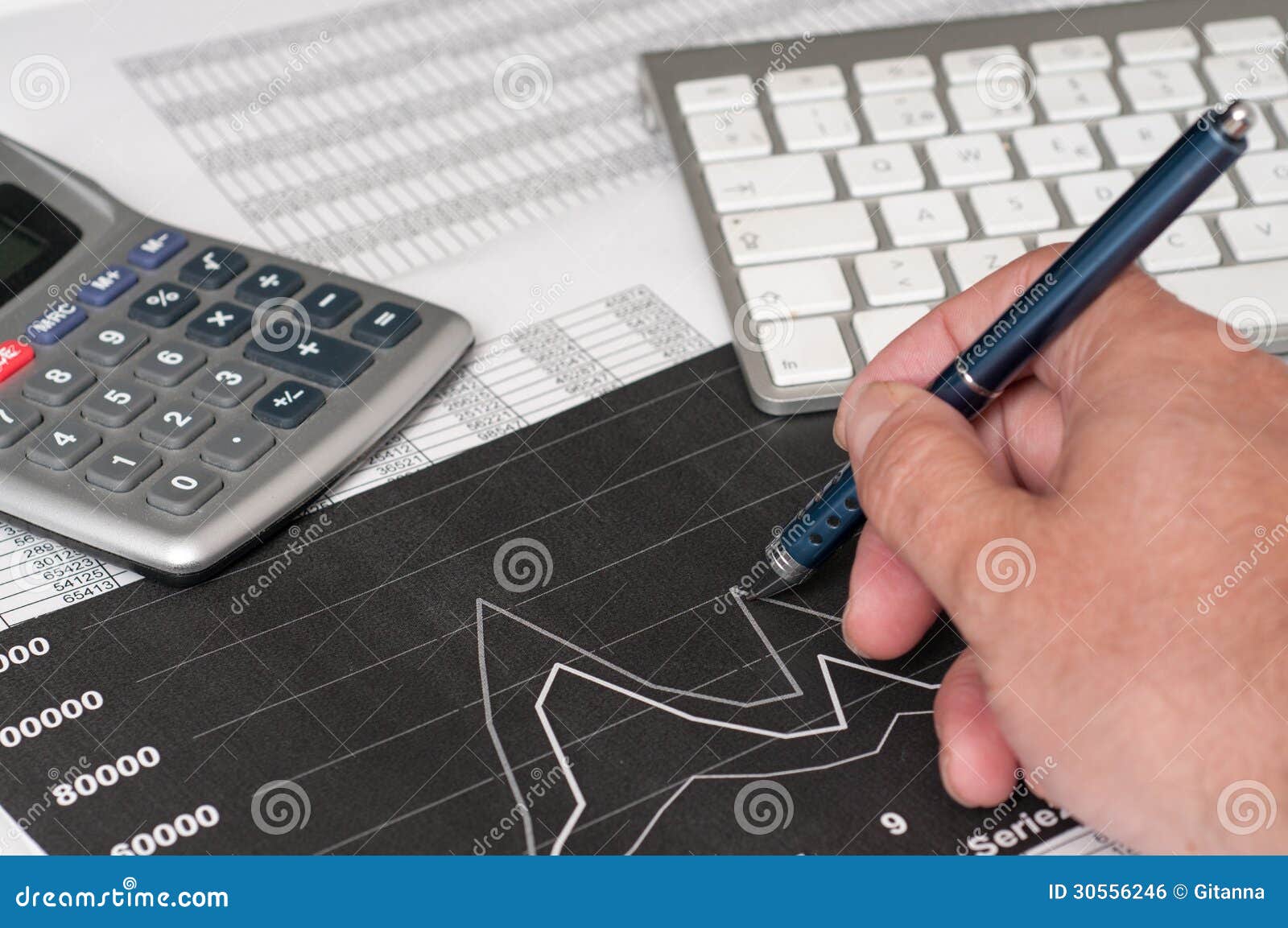 Estudio financiero foto de archivo. Imagen de aumento - 30556246