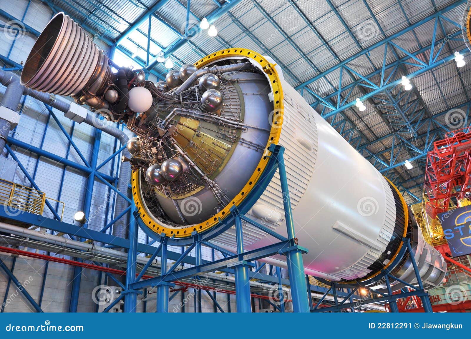 Etapa III De Saturno V Rocket Foto editorial - Imagen de extranjeros ...