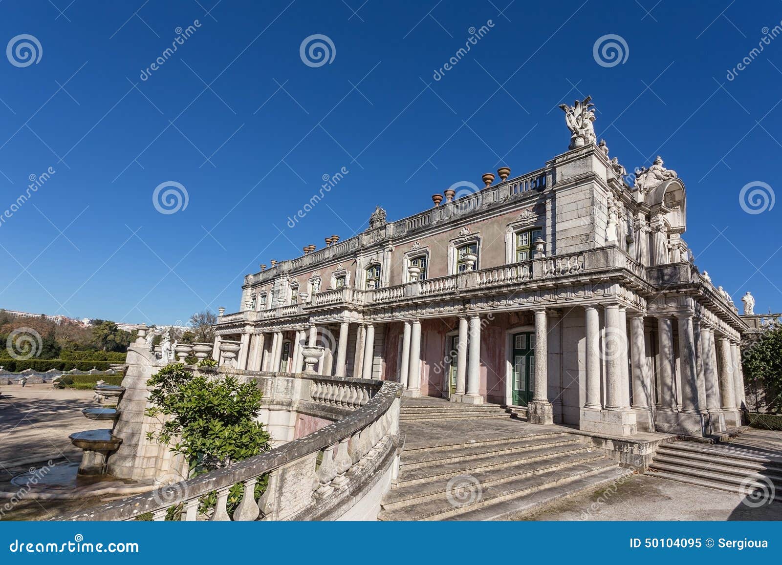 Etapas E Fachada Do Castelo Queluz Sintra Imagem de Stock - Imagem de ...