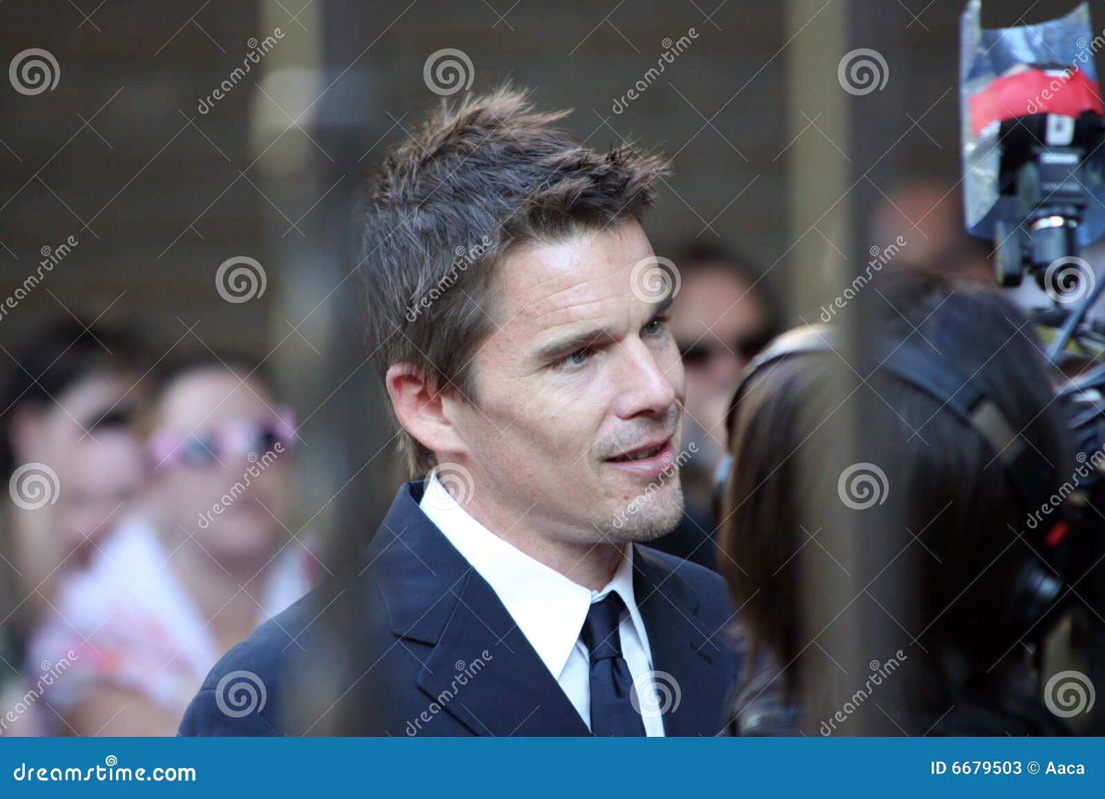 Ethan Hawke editorial stock photo. Image of cameras, film - 6679503