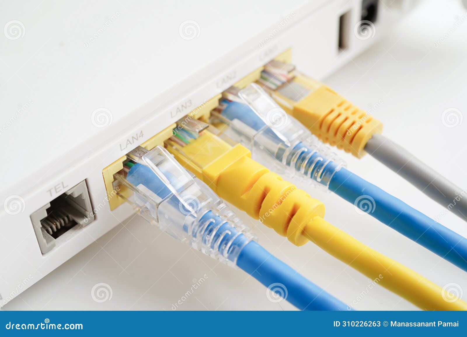 Ethernet Cable with Wireless Router Connect To Internet Service ...