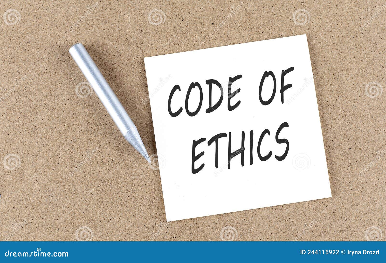 Ethik-Text Auf Klebriger Note Auf Einer Korkplatte Mit Bleistift ...