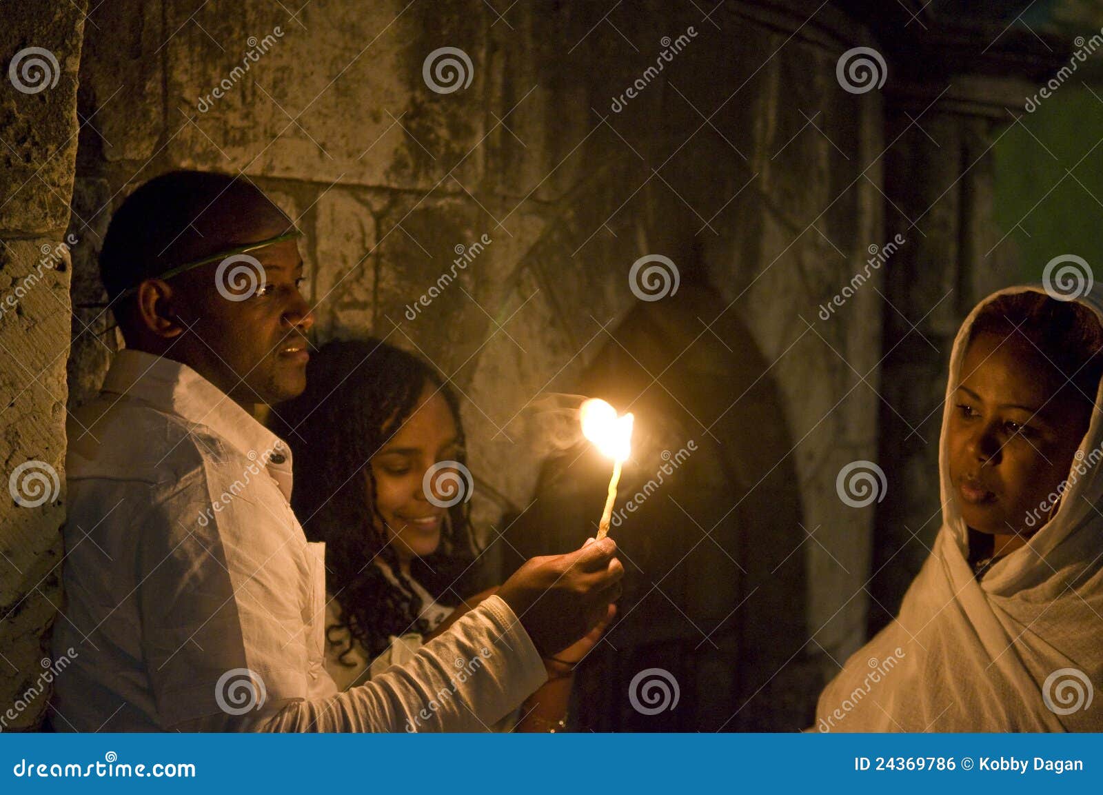 Ethiopian Holy Fire Ceremony Editorial Photo - Image of prayer, light ...