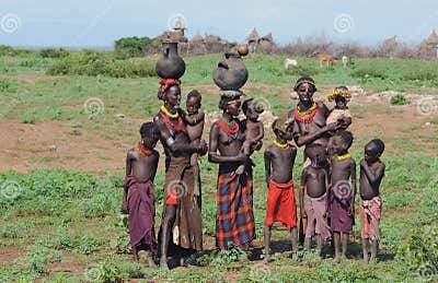 Ethiopian people editorial photography. Image of portrait - 23555402