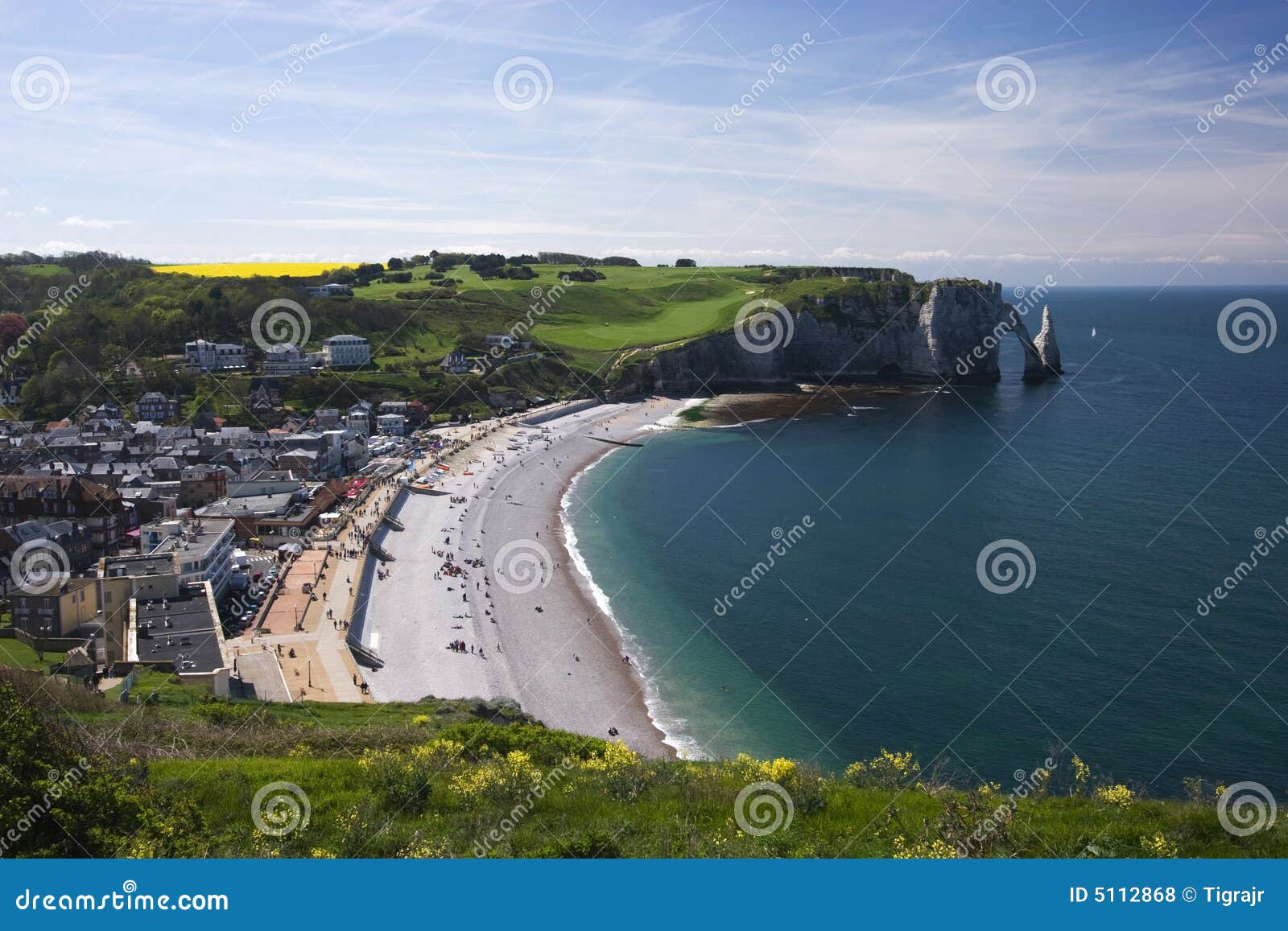 Etretat beach stock photo. Image of village, ocean, cliffs - 5112868