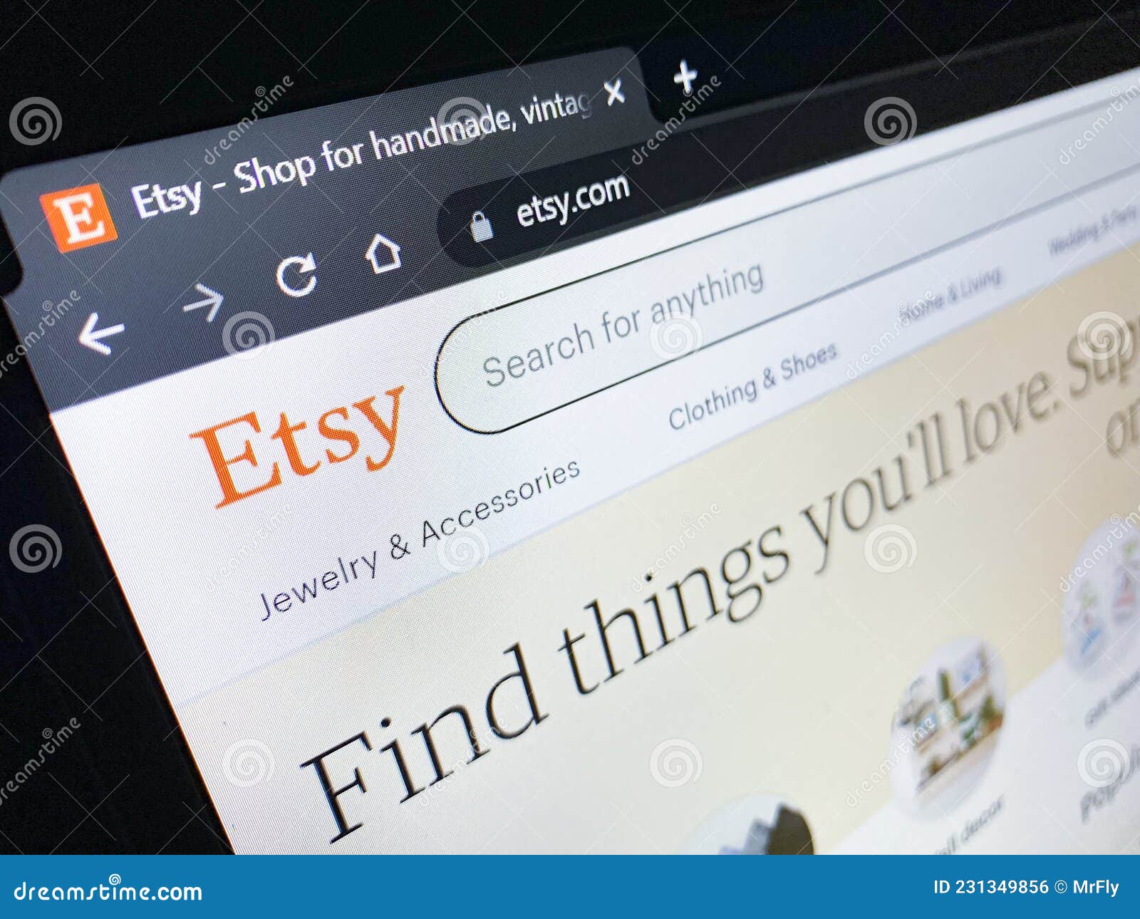 Etsy Web Page on a Computer Screen Editorial Photo - Image of shot ...