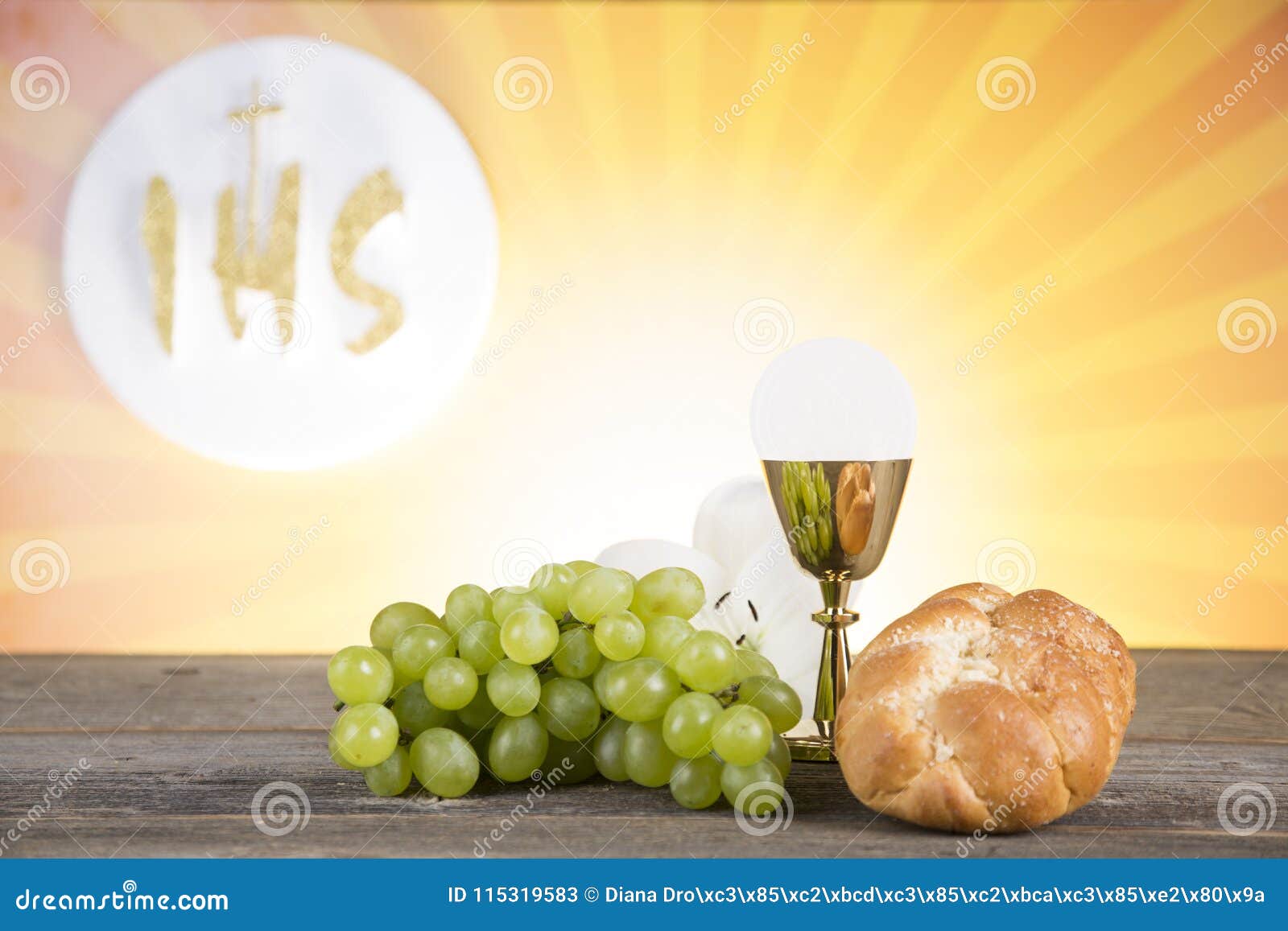 Eucharist Symbol of Bread and Wine, Chalice and Host, First Comm Stock ...