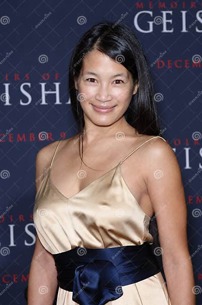 Eugenia Yuan editorial stock image. Image of 2005, yuan - 25674244