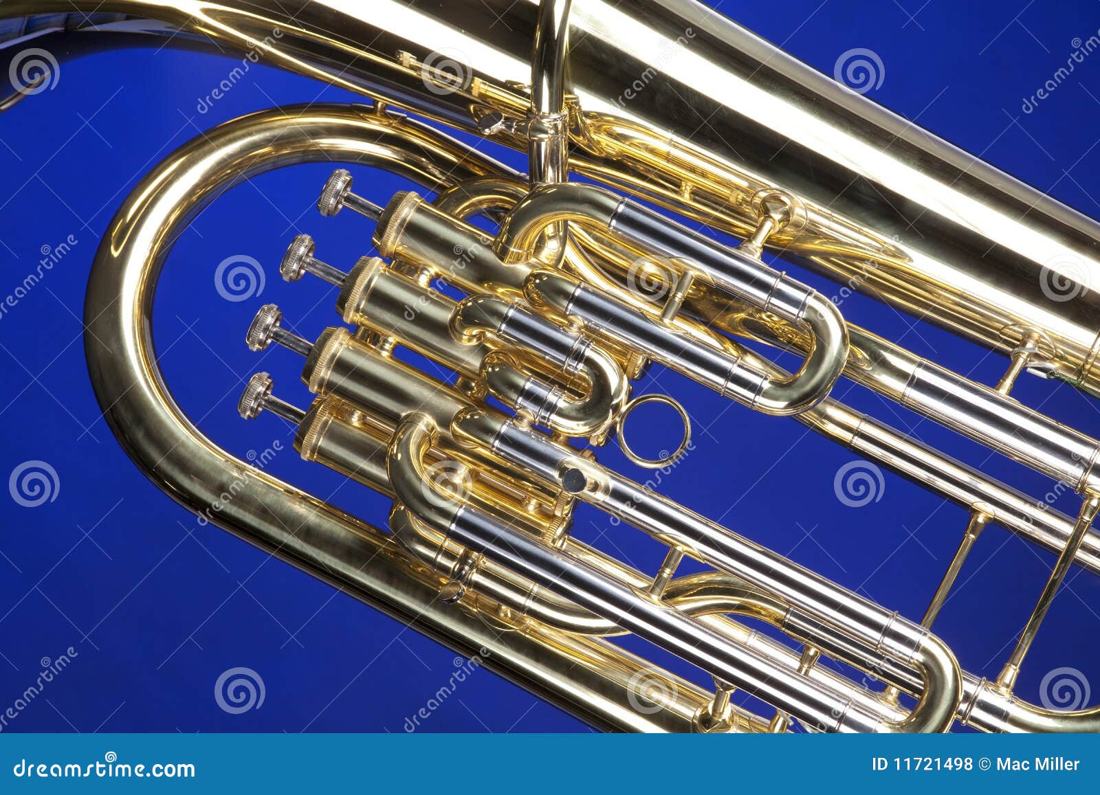 Euphonium De La Tuba Aislado En Azul Foto de archivo - Imagen de ...