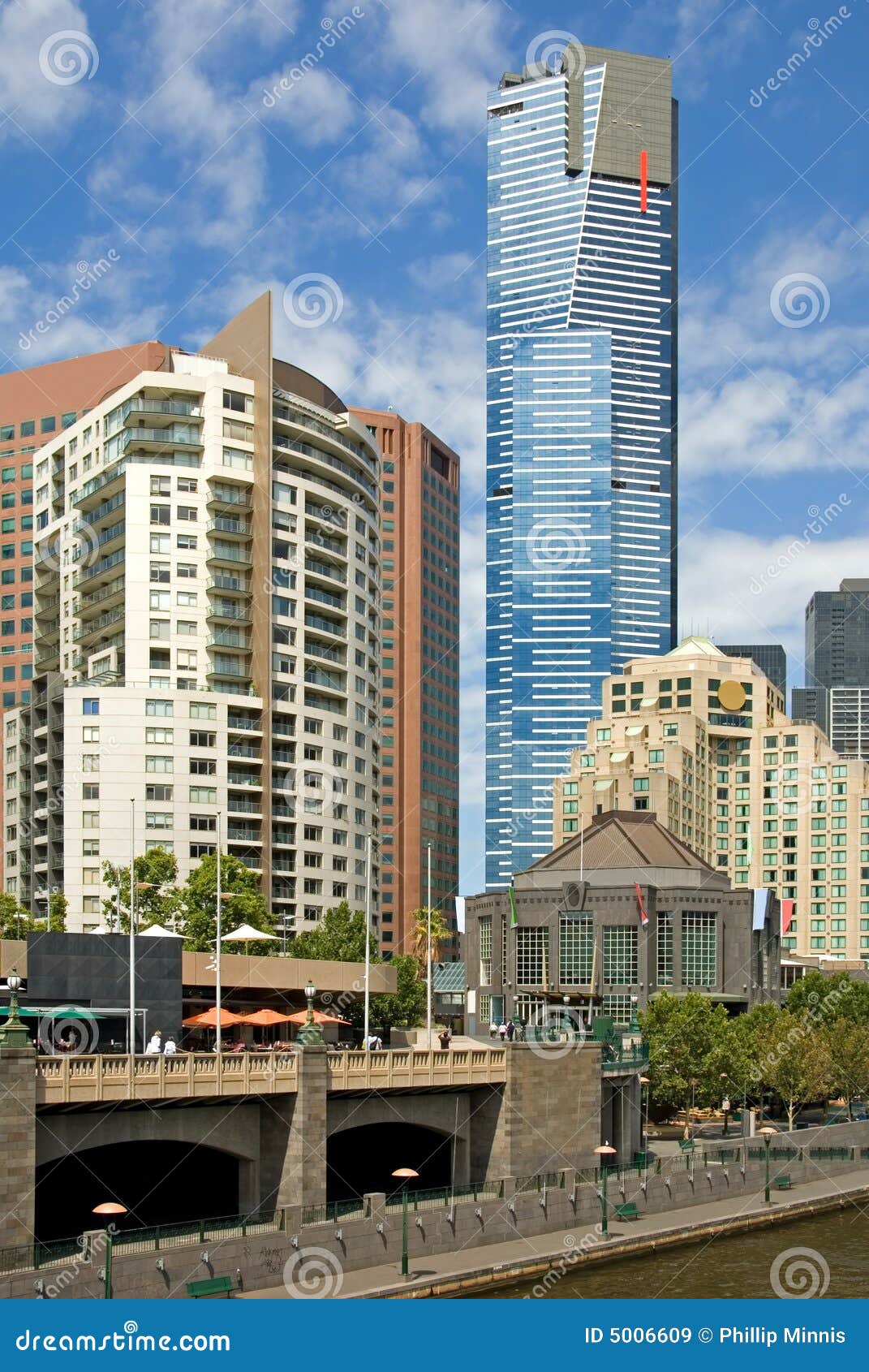 Eureka Tower stock image. Image of water, yarra, blue - 5006609
