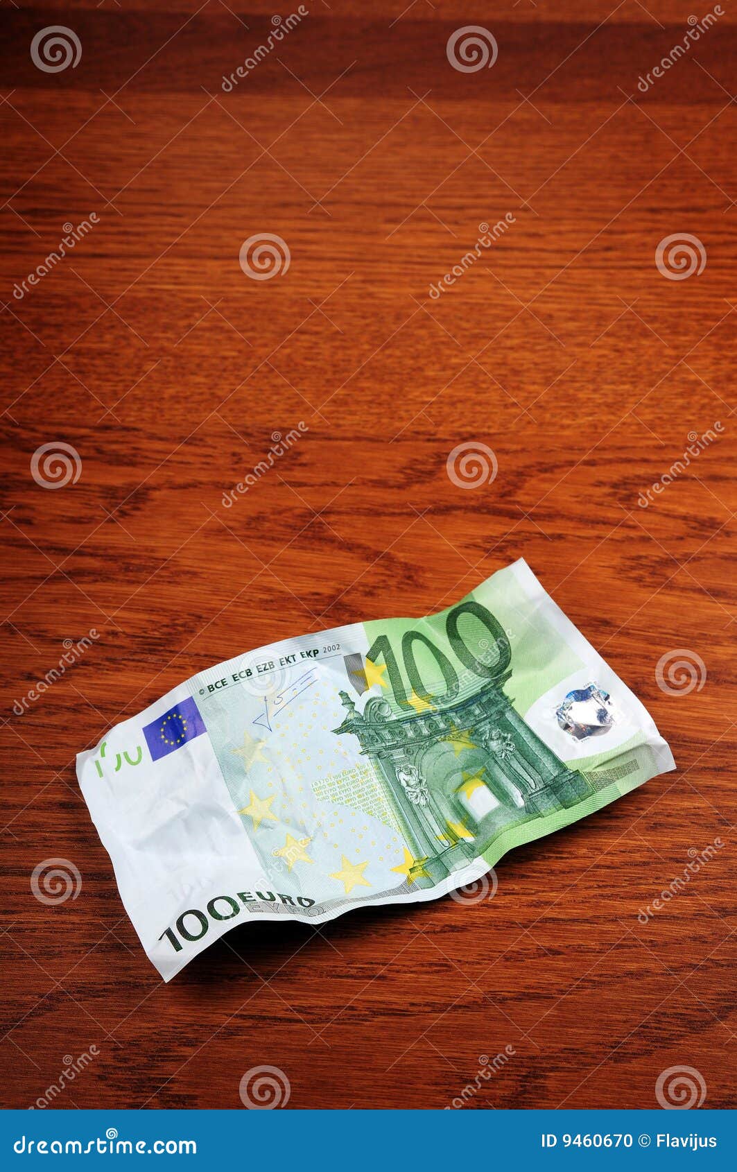 Euro bankbiljet 100 stock foto. Image of contant, gelukkig - 9460670