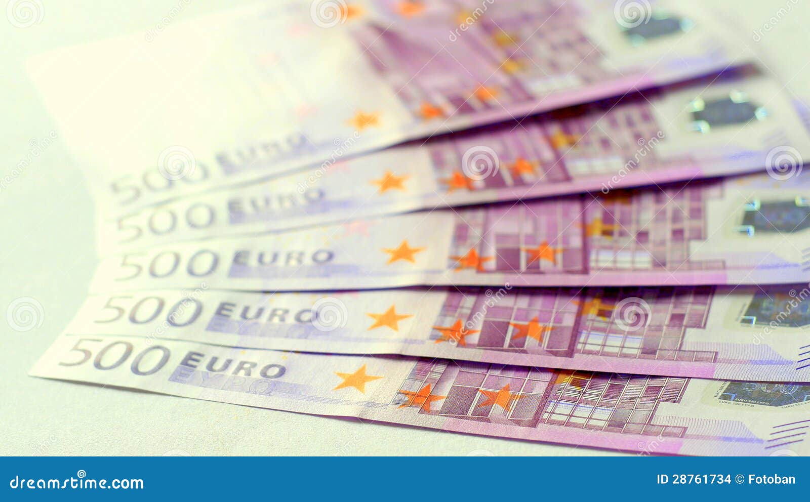 Euro geld 500 stock foto. Image of koop, vijf, financieel - 28761734