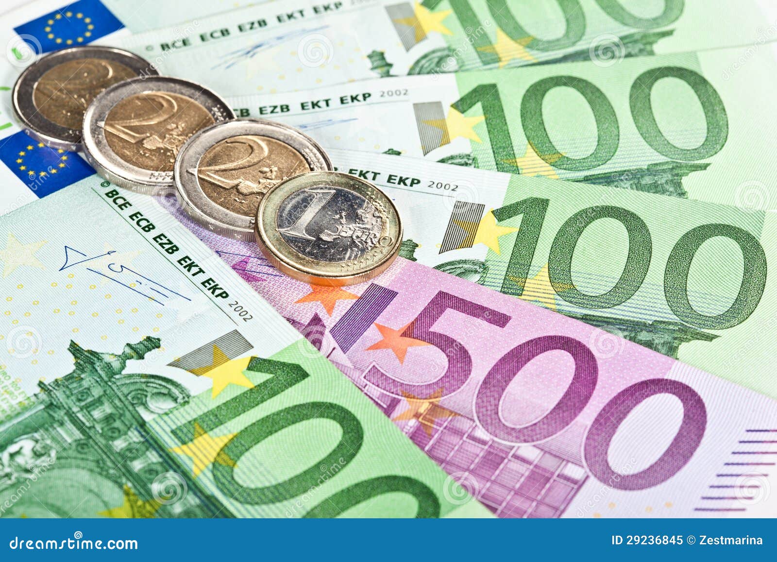 Euro soldi immagine stock. Immagine di commercio, cento - 29236845