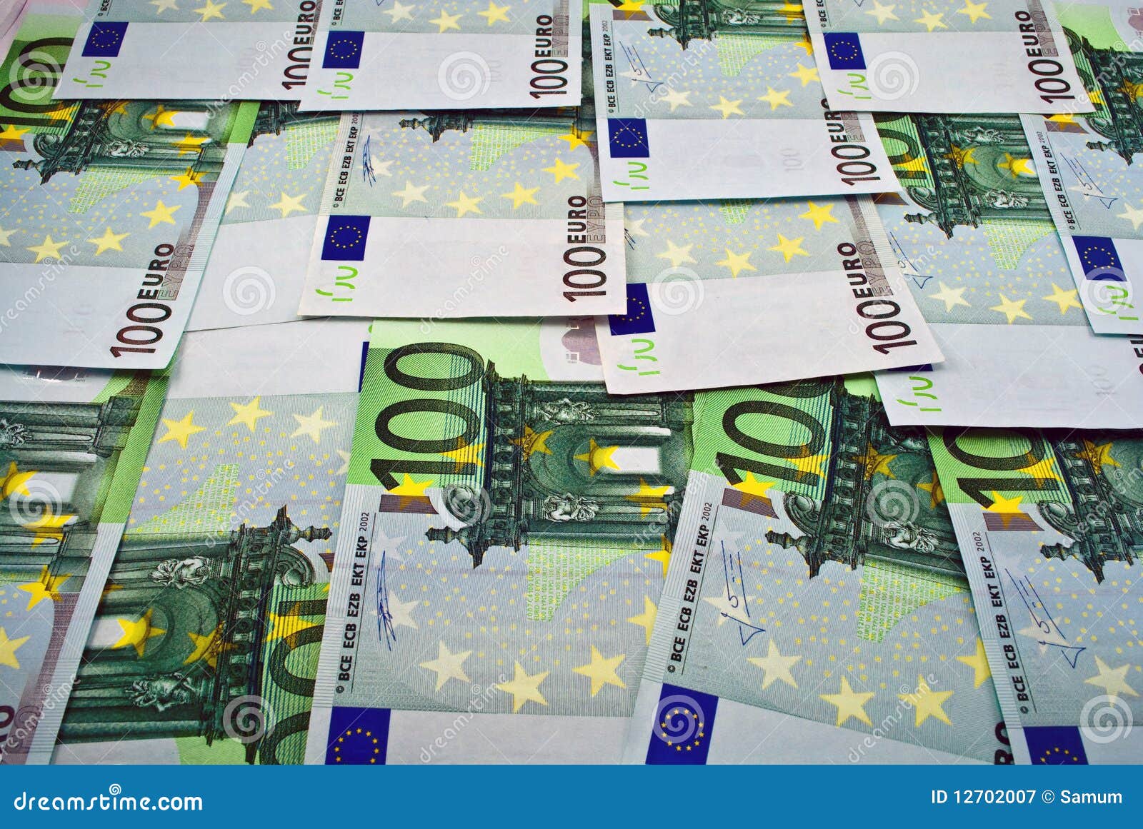 Euro soldi delle banconote immagine stock. Immagine di europeo - 12702007