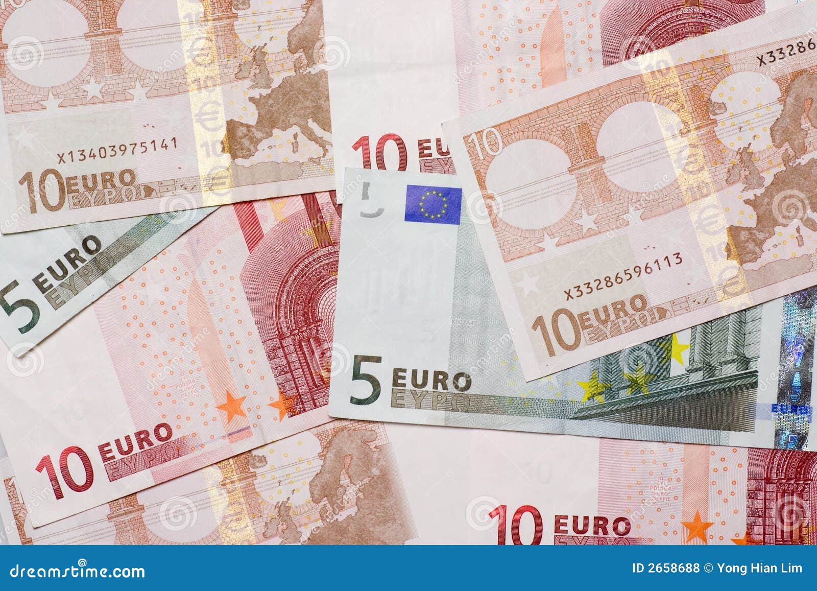 Euro valuta fotografia stock. Immagine di valute, dollaro - 2658688