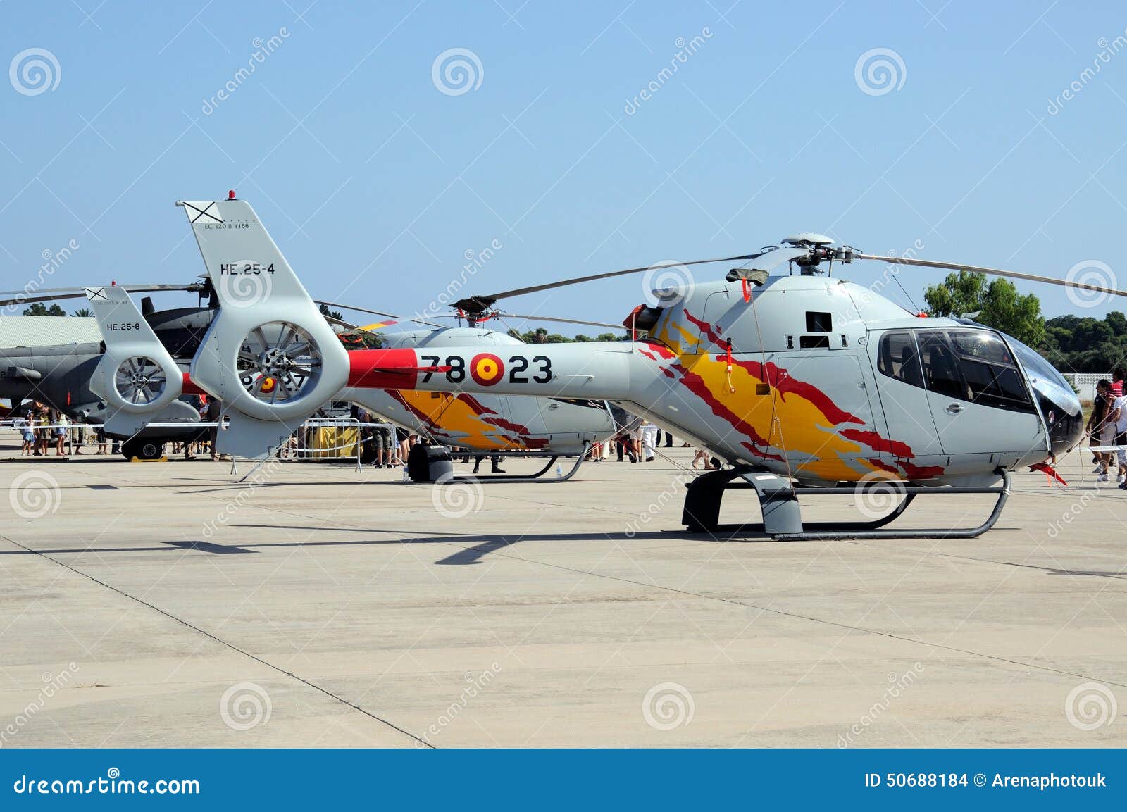 Eurocopter EC120 Colibri imagen de archivo editorial. Imagen de sunlit ...