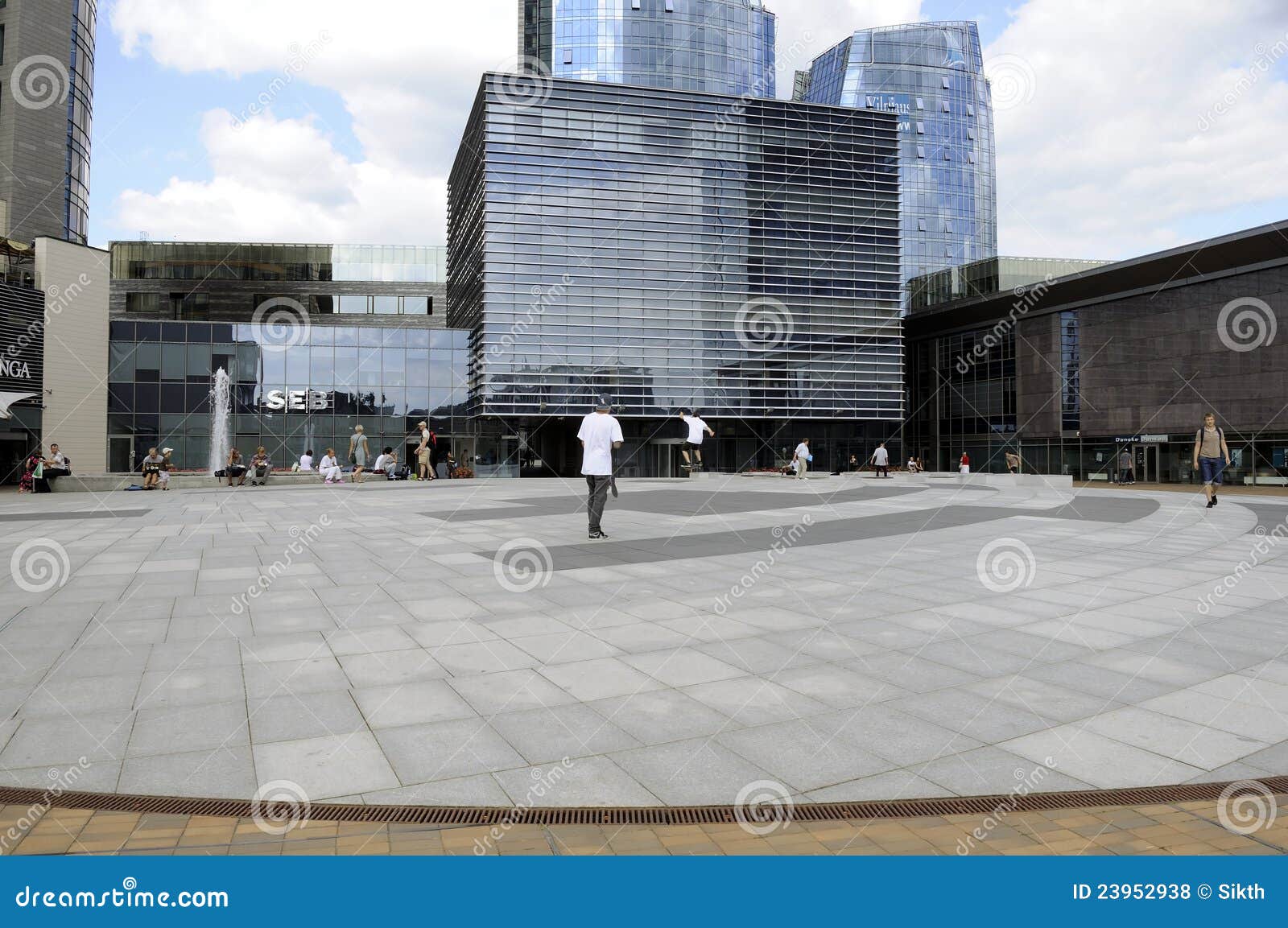 Europe Square in Vilnius, Lithuania Editorial Stock Photo - Image of ...