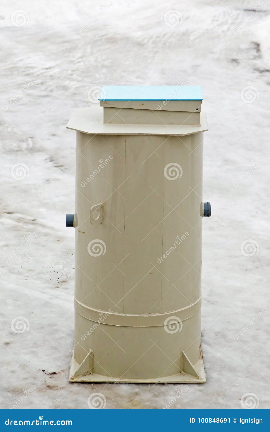 European Autonomous Septic System - 300L Tank Model Stock Image - Image ...