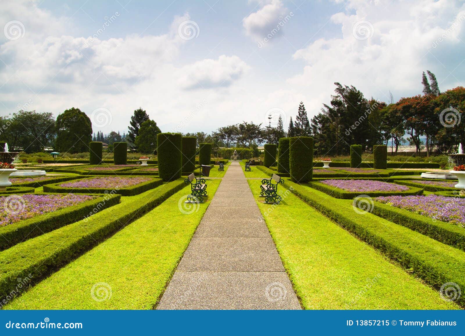 European Garden stock image. Image of garden, classic - 13857215