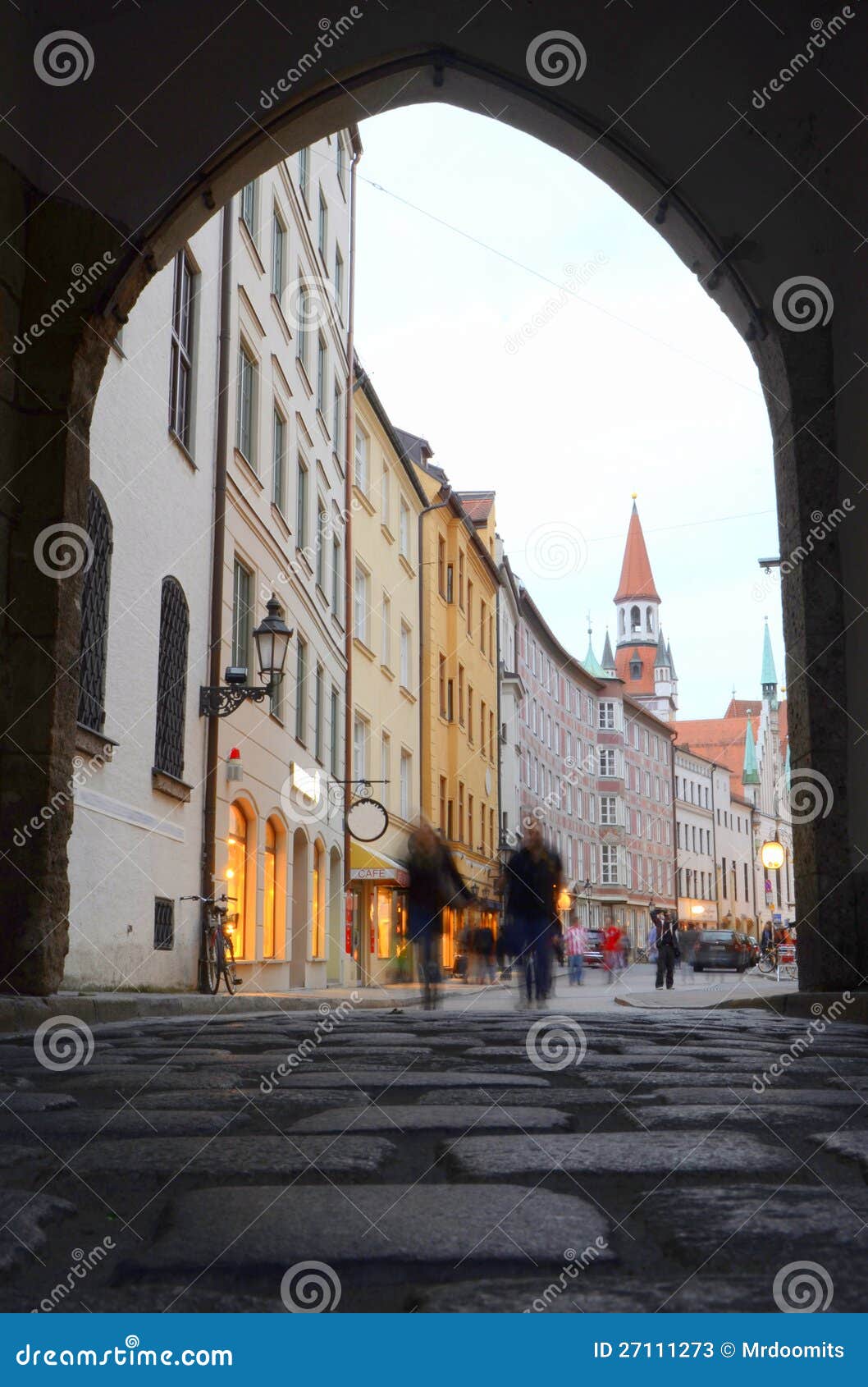 European Shopping Street stock image. Image of busy, fall - 27111273