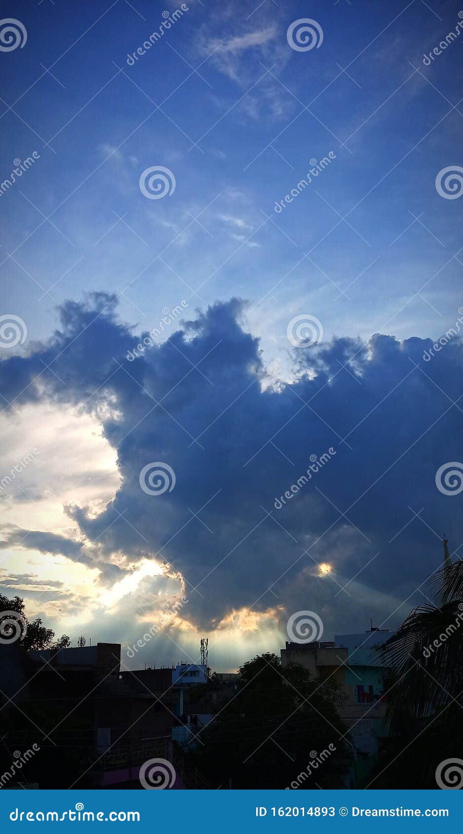 Evening cloudy on the sky stock image. Image of evening - 162014893