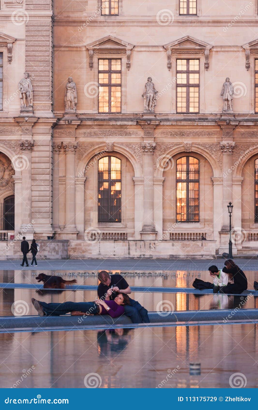 Evening in the Courtyard of the Louvre Editorial Stock Image - Image of ...