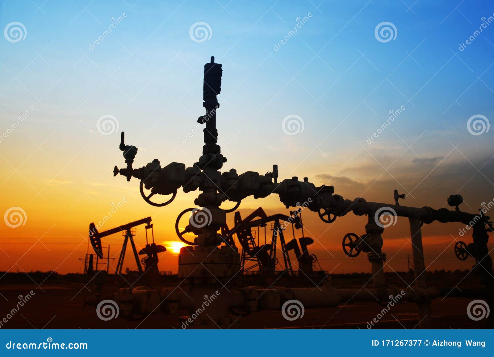 Oilfield Pipeline Silhouette Stock Image - Image of engineering, shiny ...