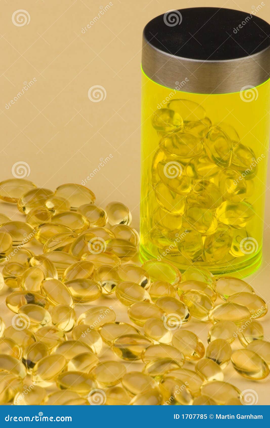 Evening Primrose oil stock image. Image of primrose, pill - 1707785