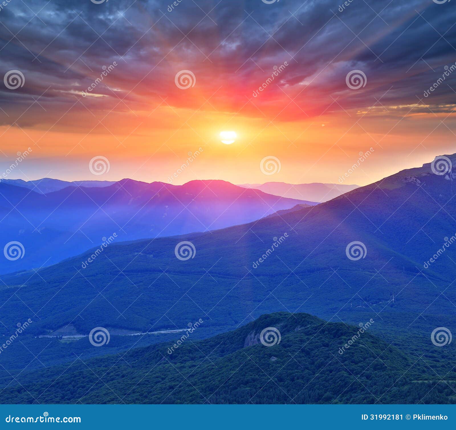 Evening scene in mountains stock image. Image of view - 31992181