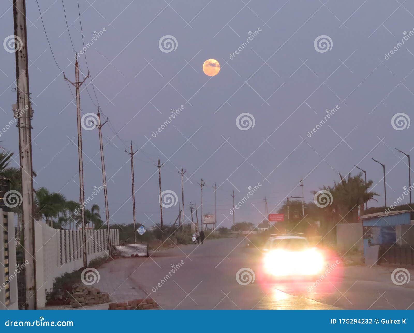 Dusky Road Horizon, with Full Moon in Sky. Stock Photo - Image of ...