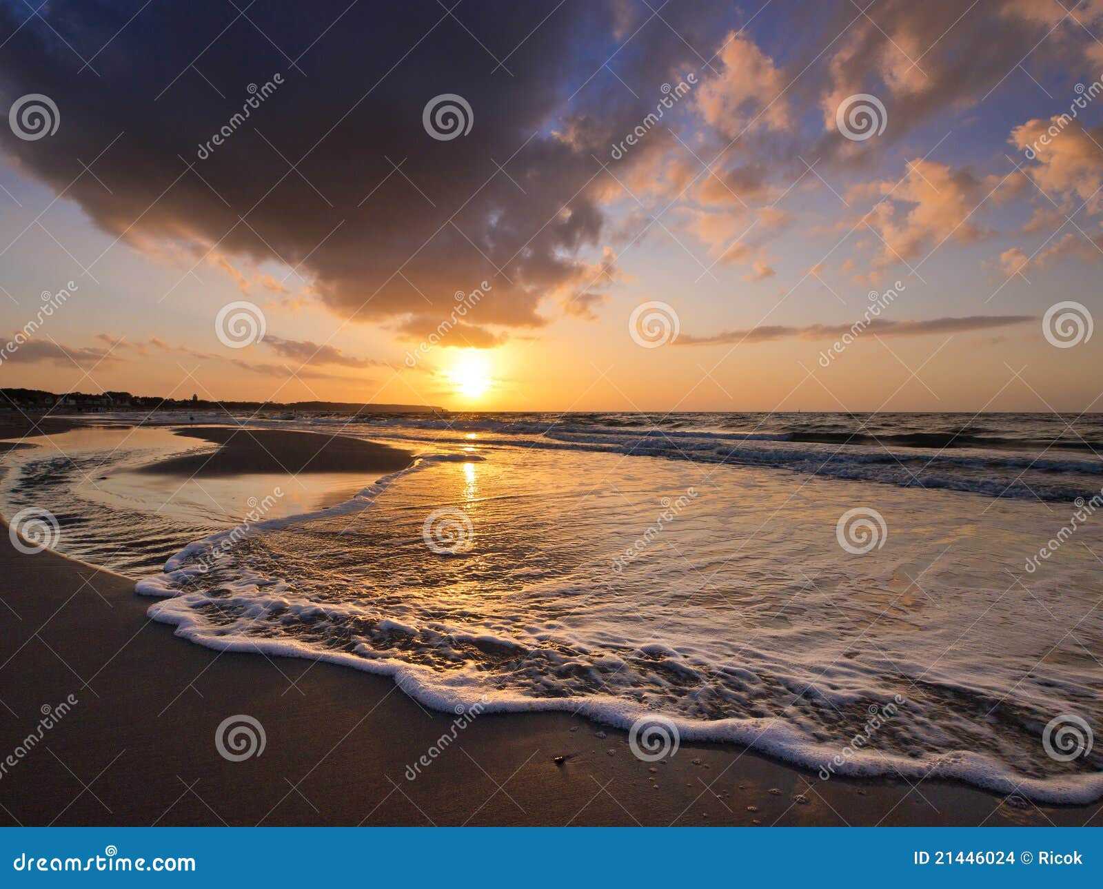 Evening on shore stock photo. Image of romantic, clouds - 21446024